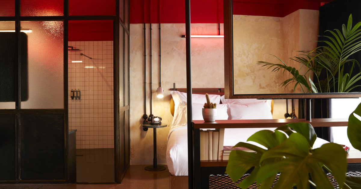 Max Brown Downtown Athens